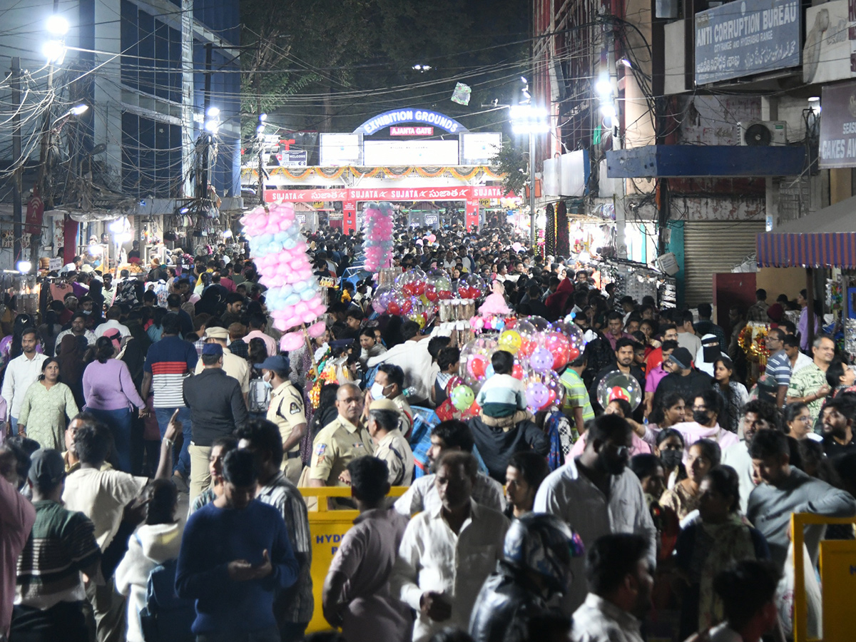 నాంపల్లి : నుమాయిష్‌ ఎగ్జిబిషన్‌కు..పోటెత్తిన సందర్శకులు (ఫొటోలు) | Numaish Exhibition to ...